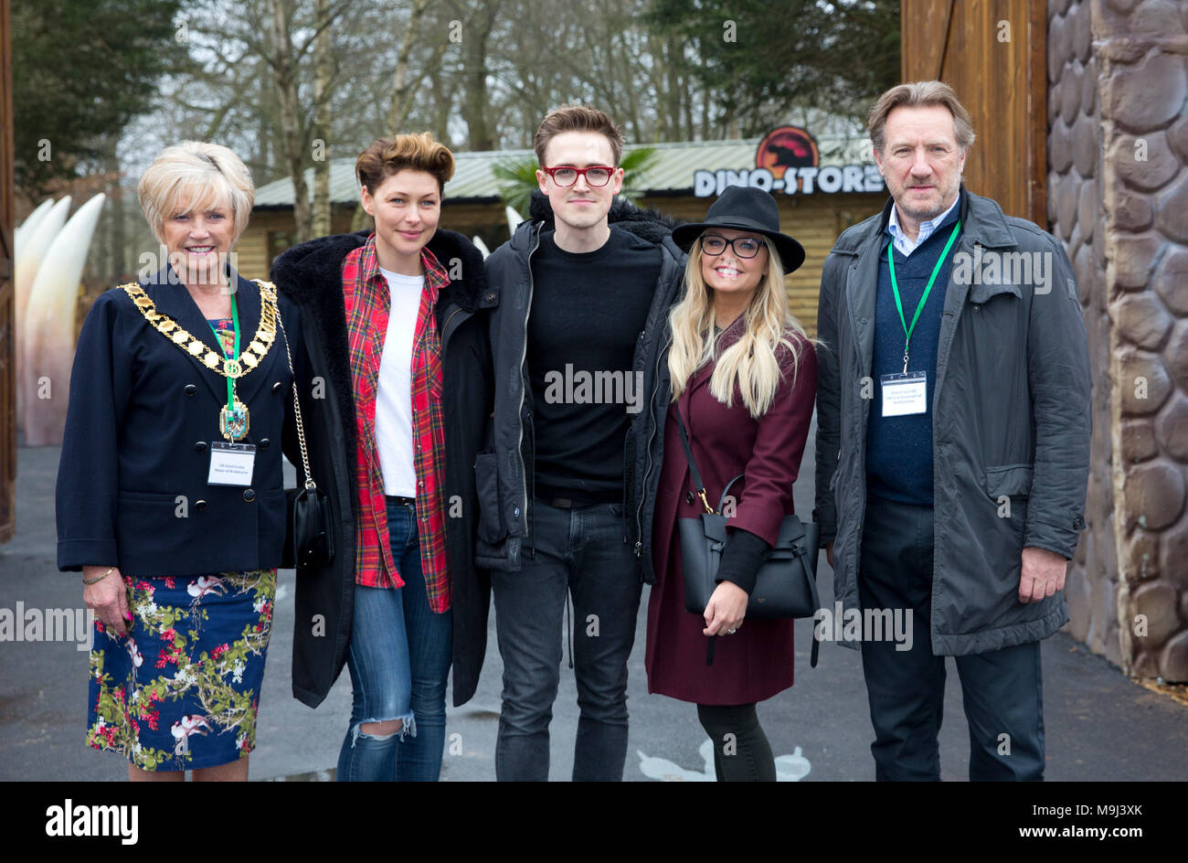 Mayor of Broxbourne cllr Carol Crump, left Emma Willis, Tom Fletcher ...