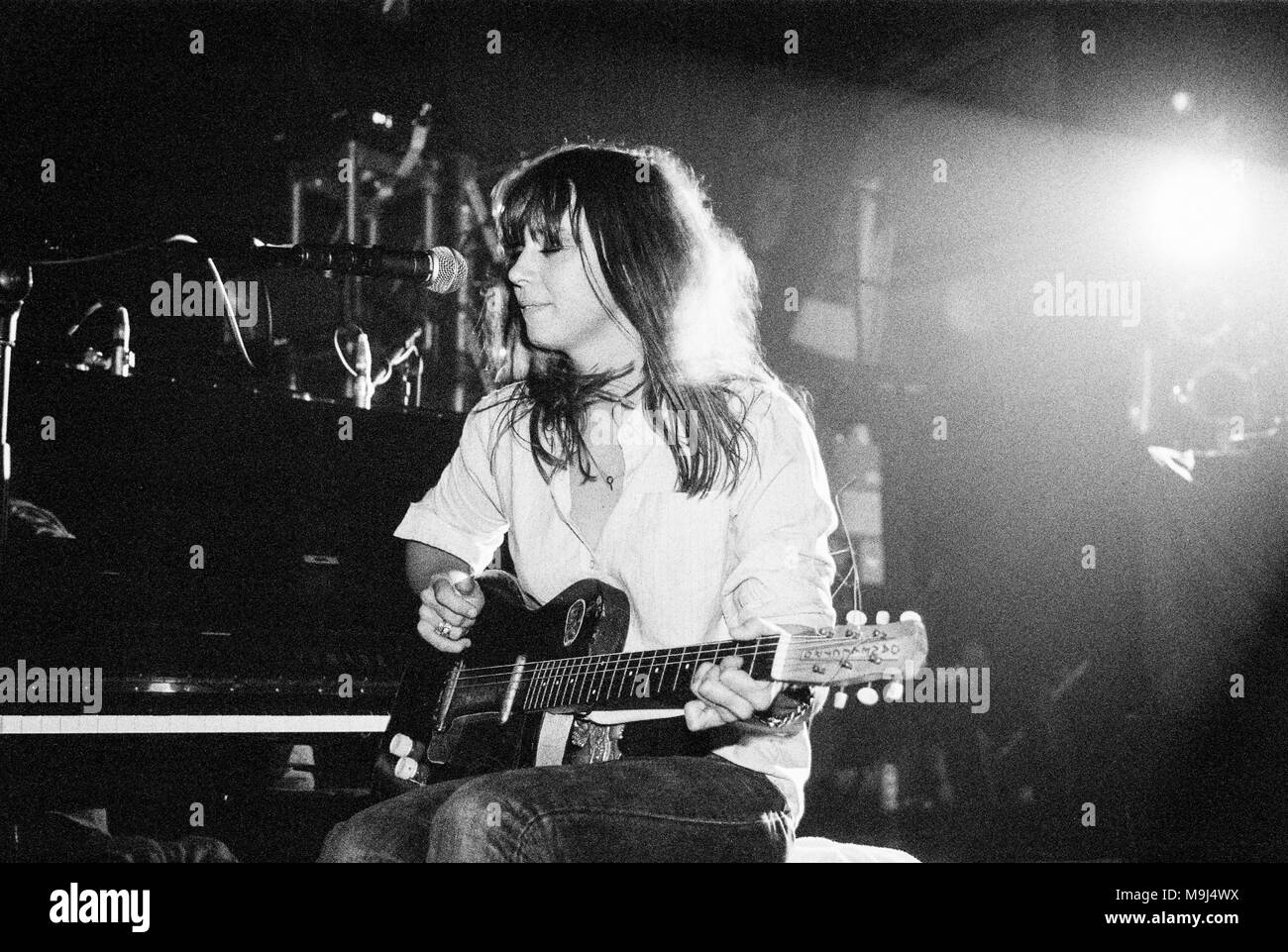 Cat power singer hi-res stock photography and images - Alamy