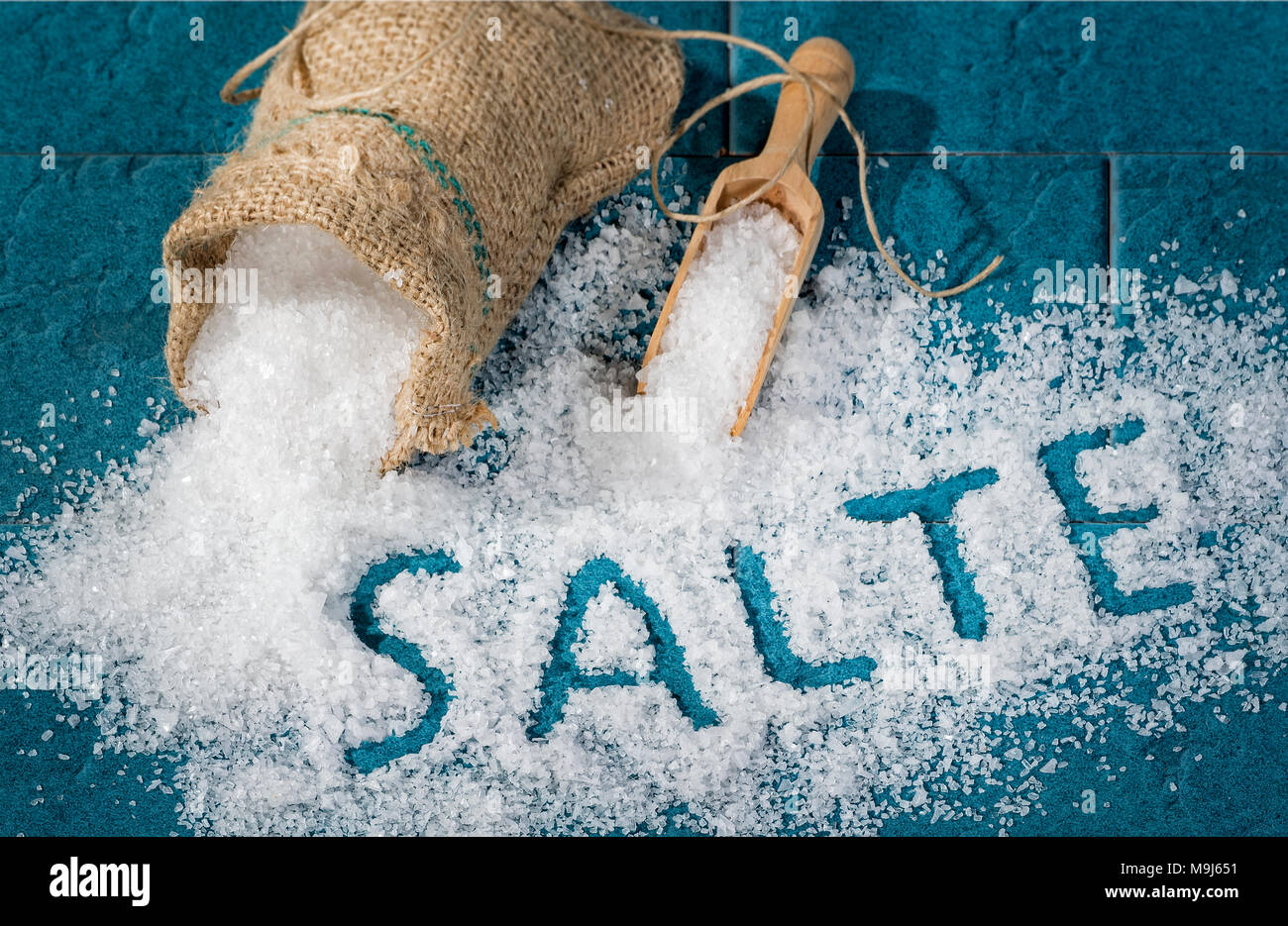Salt word hi-res stock photography and images - Alamy