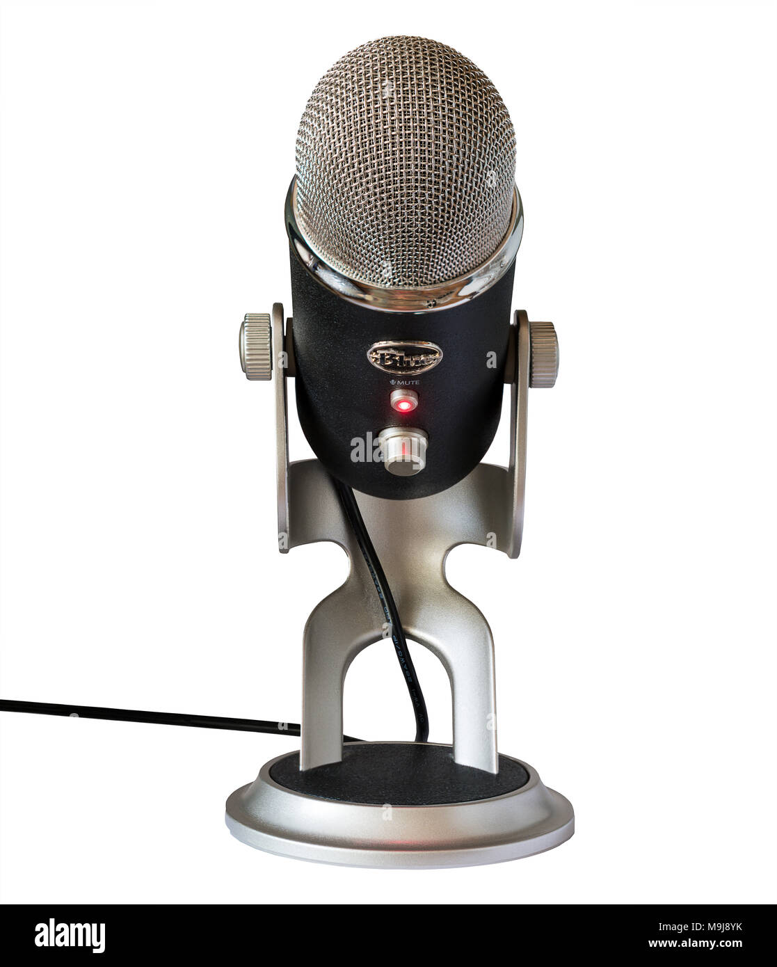 Microphone studio Cut Out Stock Images & Pictures - Alamy
