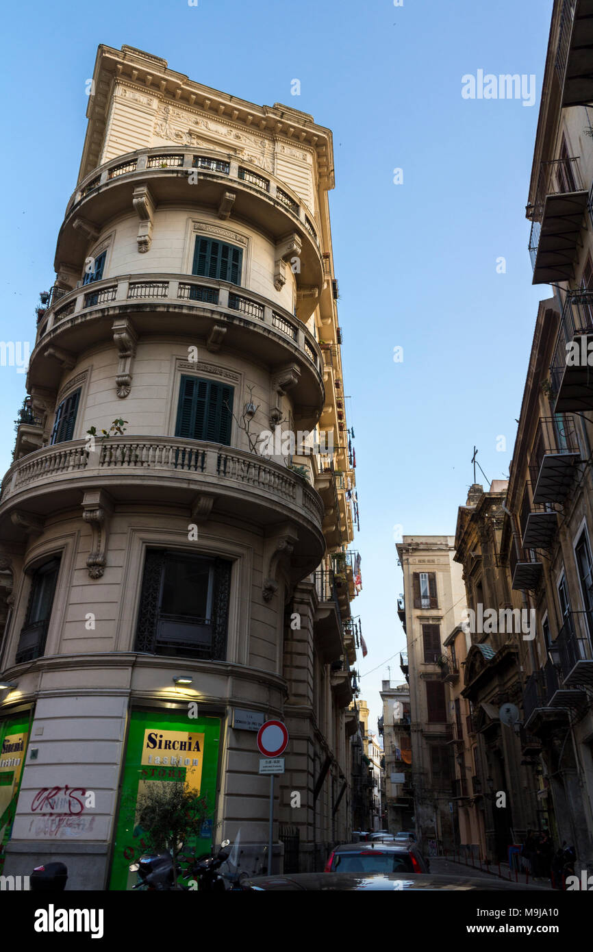 Sculpture in a street of palermo hi-res stock photography and images ...