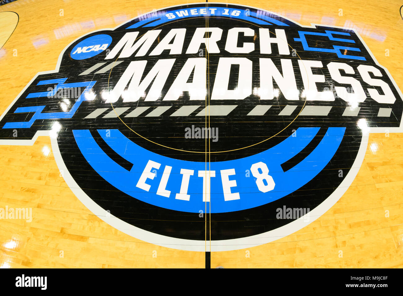 Elite attendance hi-res stock photography and images - Alamy