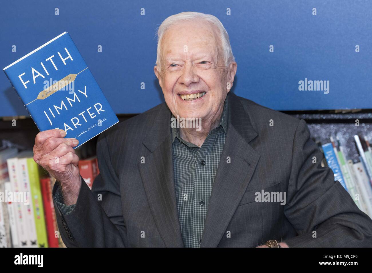 180326 hi-res stock photography and images - Alamy