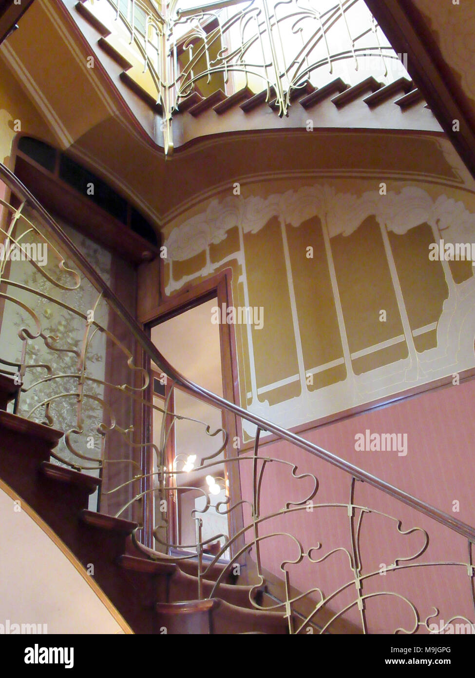 8 March 2018, Belgium, Brussels: The staircase in the former house of ...