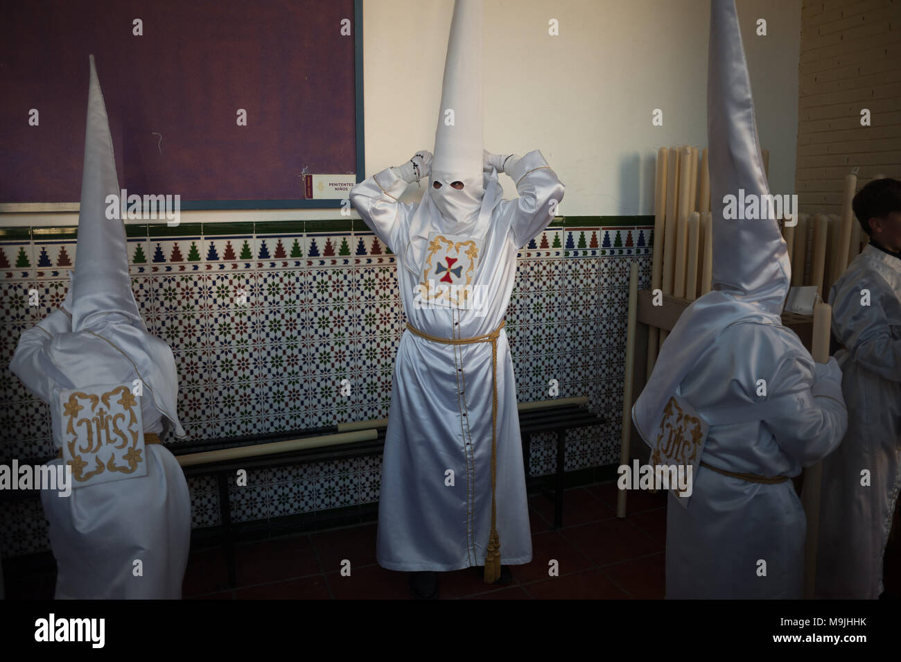 Jesus in the hood hi-res stock photography and images - Alamy