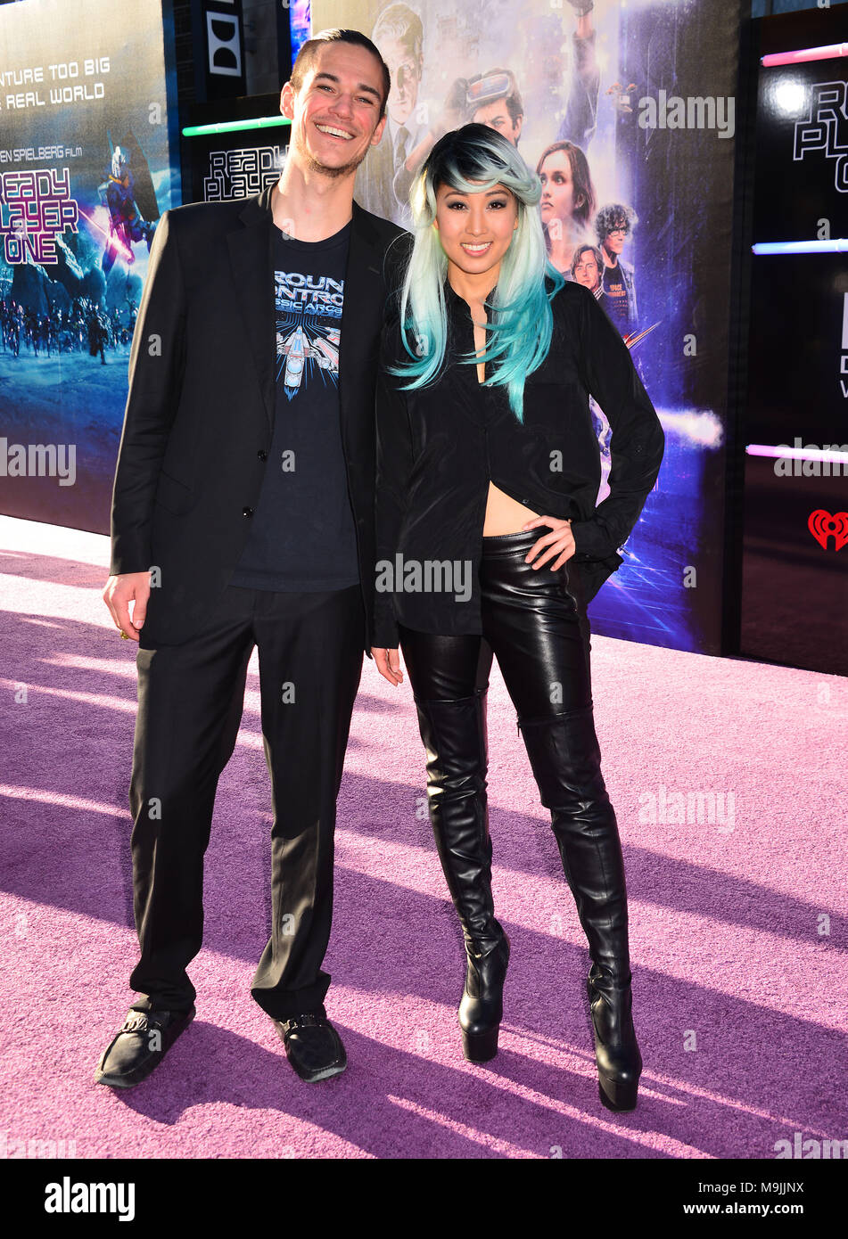 Mari Takahashi And Peter