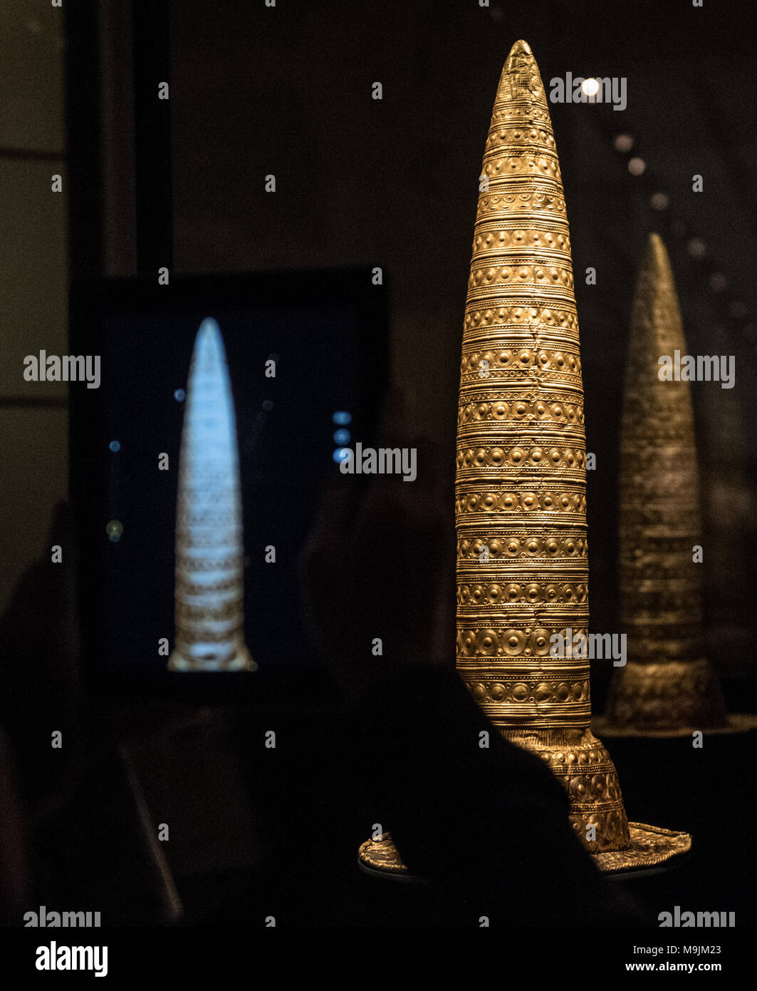 22 March 2018, Germany, Berlin: The Berlin Golden Hat (1000 B.C.), part ...