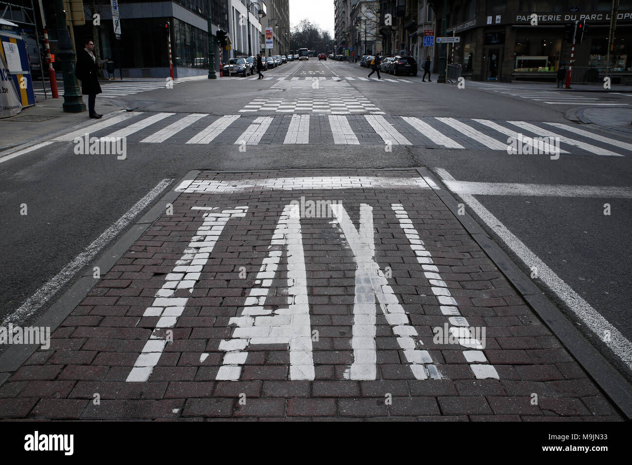 Taxi Lane High Resolution Stock Photography and Images - Alamy
