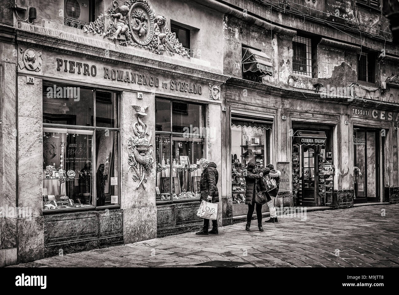 Genoa pastry hi-res stock photography and images - Alamy