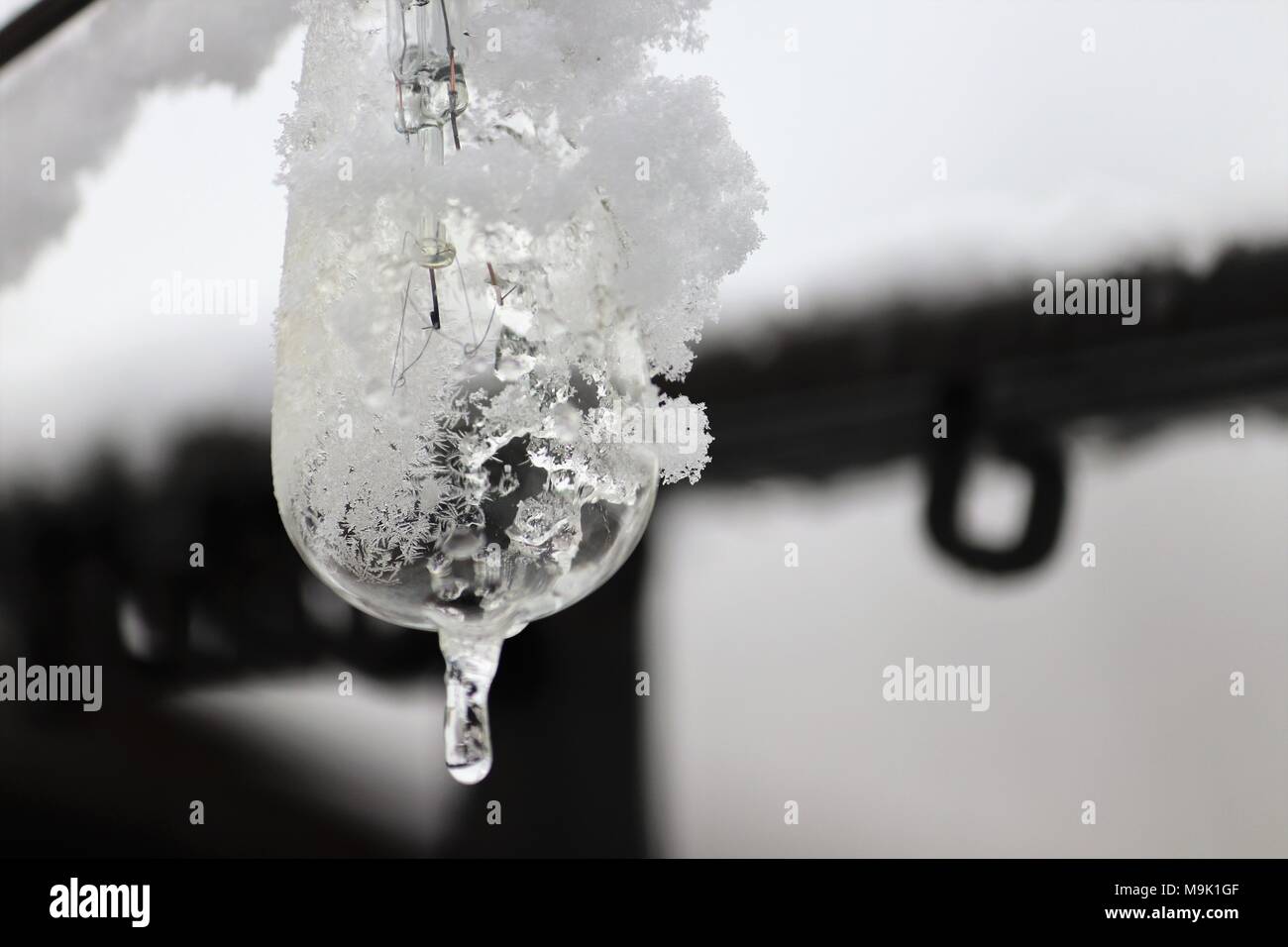 Frozen light hi-res stock photography and images - Alamy