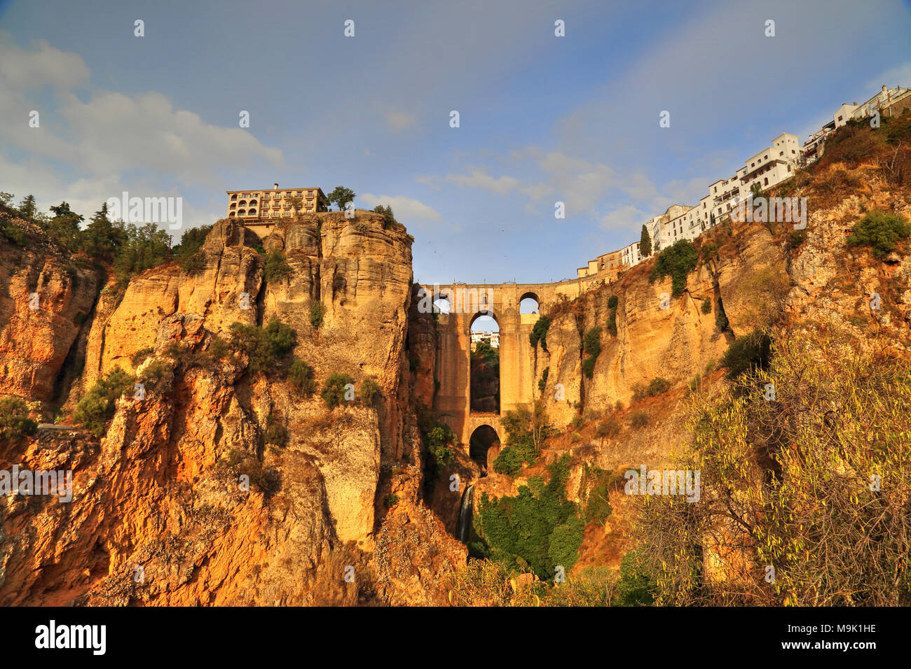 Ronda, Puente Nuevo Arch (Puente Nuevo Bridge Stock Photo - Alamy
