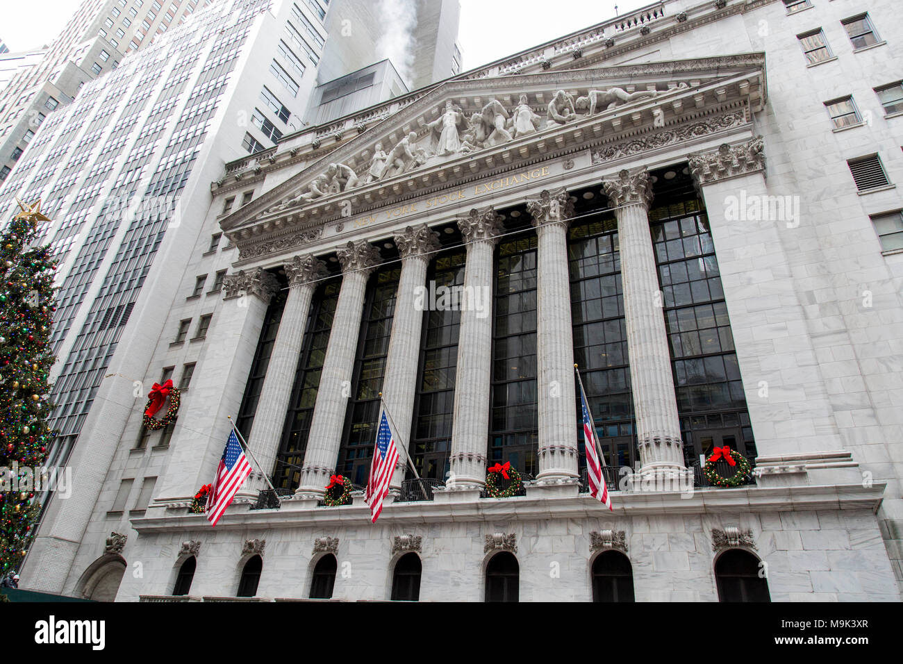 The New York Stock Exchange building's pillared exterior in Manhattan's ...