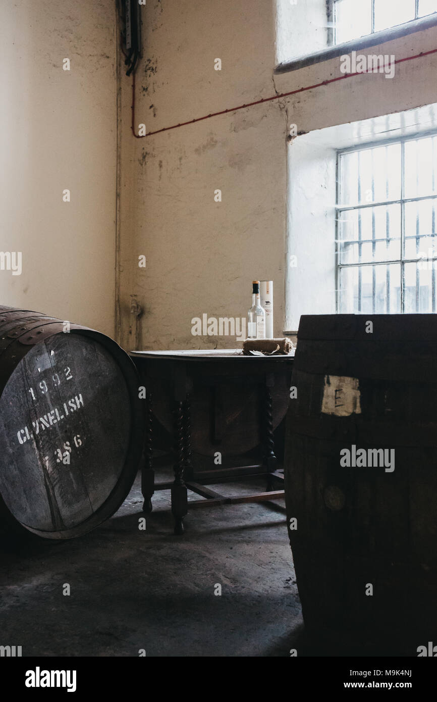 Scottish whisky barrels filling hi-res stock photography and images - Alamy