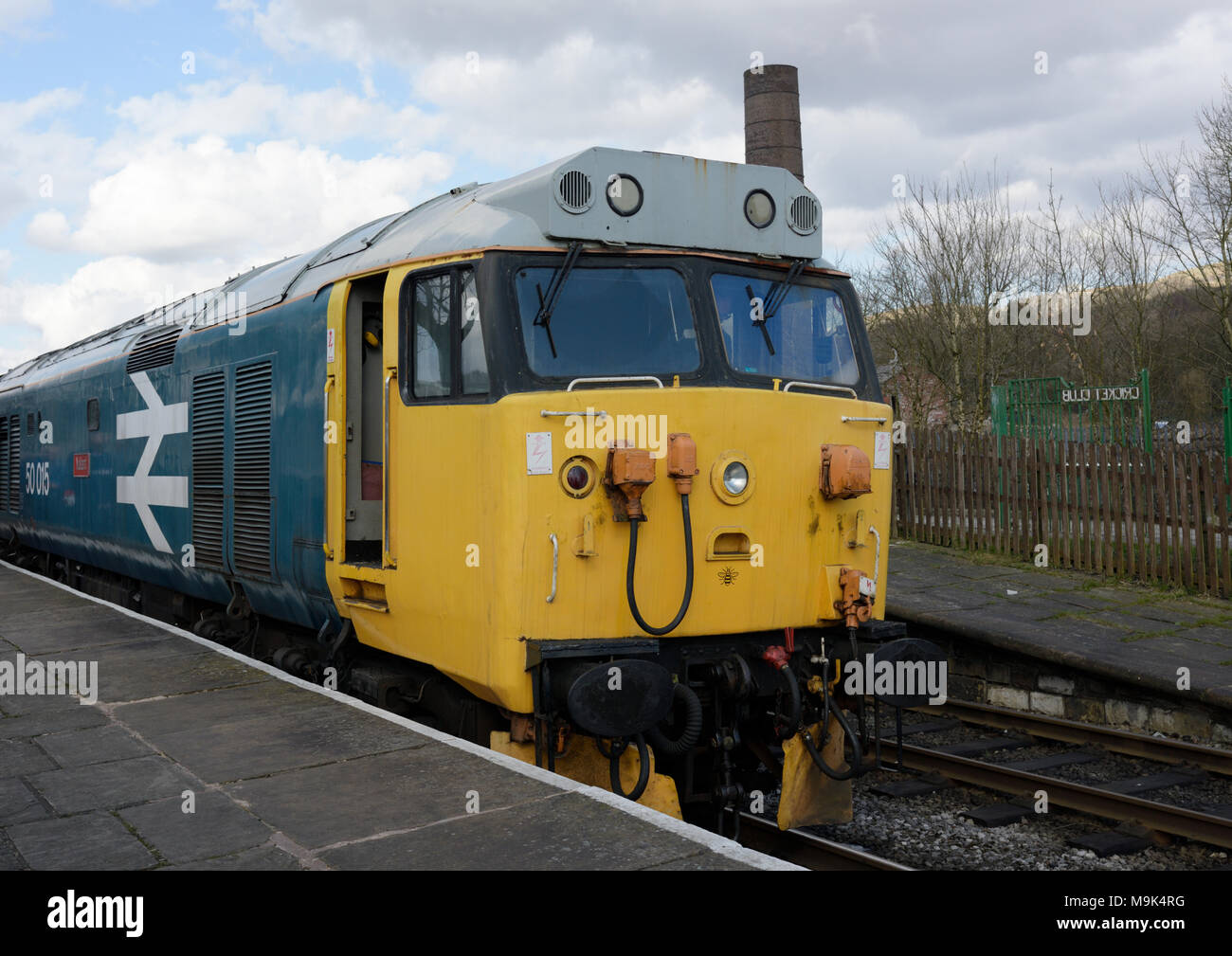 Yellow Locomotive High Resolution Stock Photography and Images - Alamy