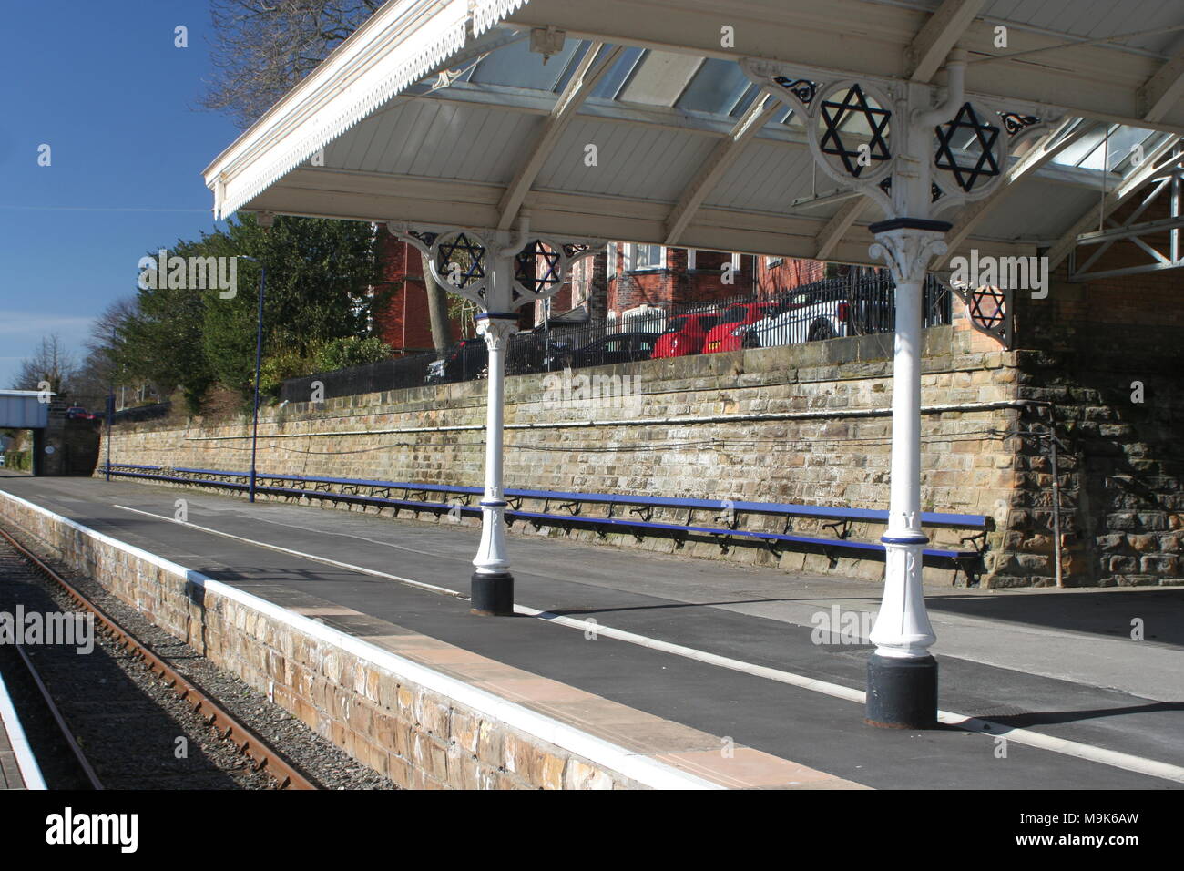 Scarborough Railway Station Stock Photo - Alamy