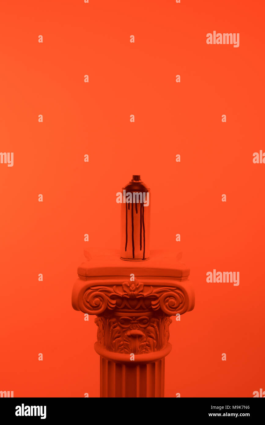 Orange column hi-res stock photography and images - Alamy
