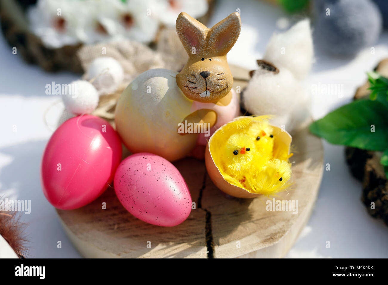Easter decorations. Bunny, chickens and eggs Stock Photo - Alamy