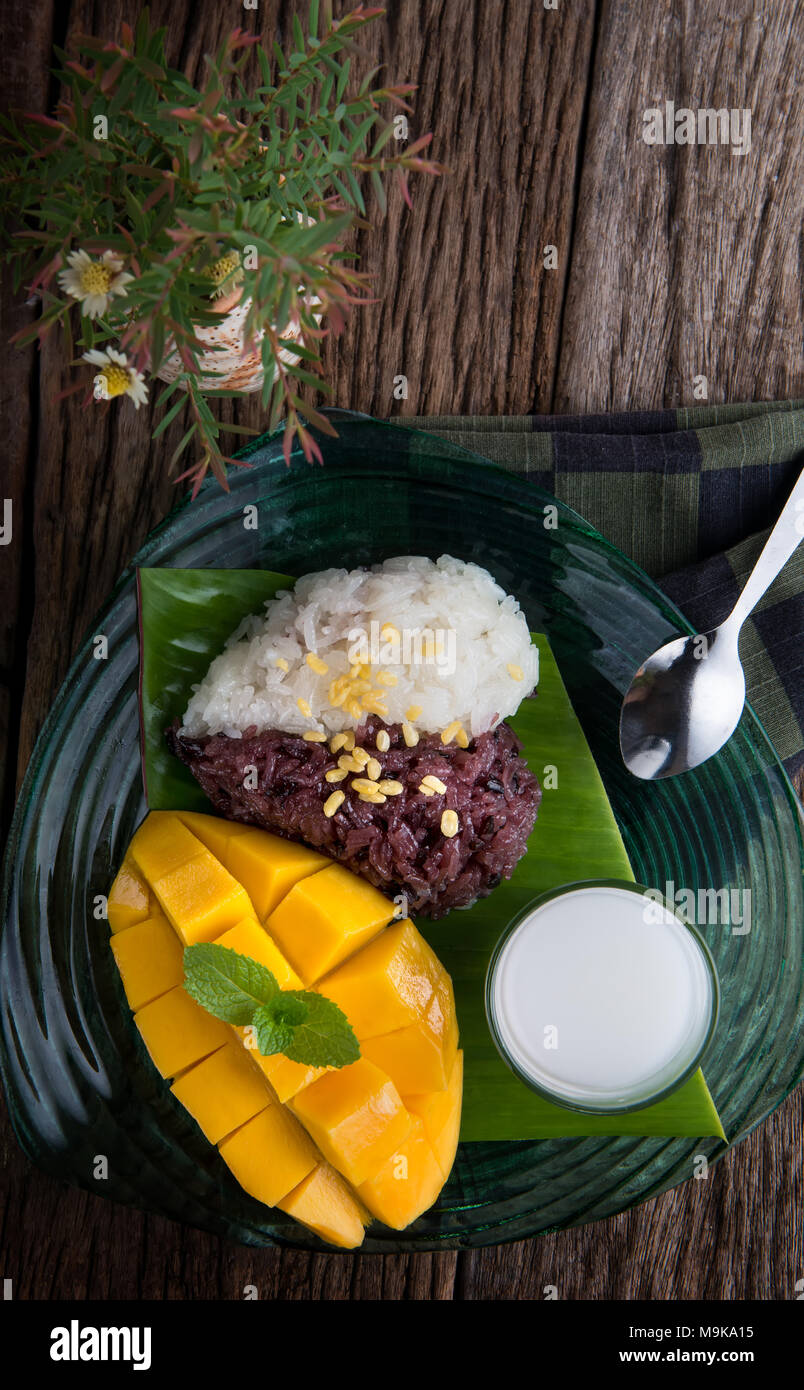 Mango with sticky rice in Thai style dessert of summer time ready to ...