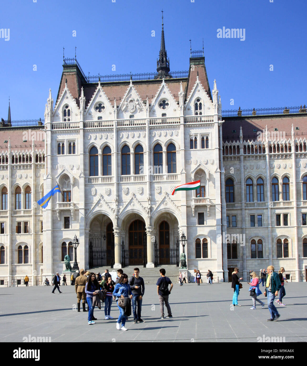 Hungarian government hi-res stock photography and images - Alamy