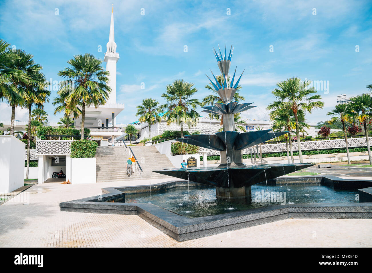 Masjid Negara Mosque High Resolution Stock Photography and Images - Alamy