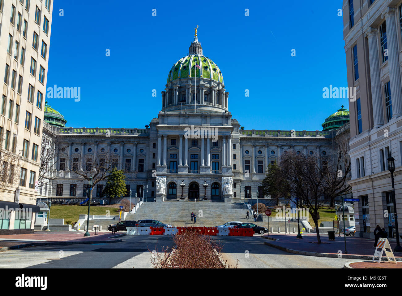 State capitol building in harrisburg hi-res stock photography and ...