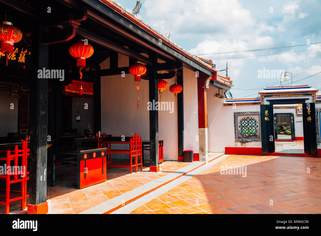 Cheng Hoon Teng Chinese temple in Malacca, Malaysia Stock Photo - Alamy