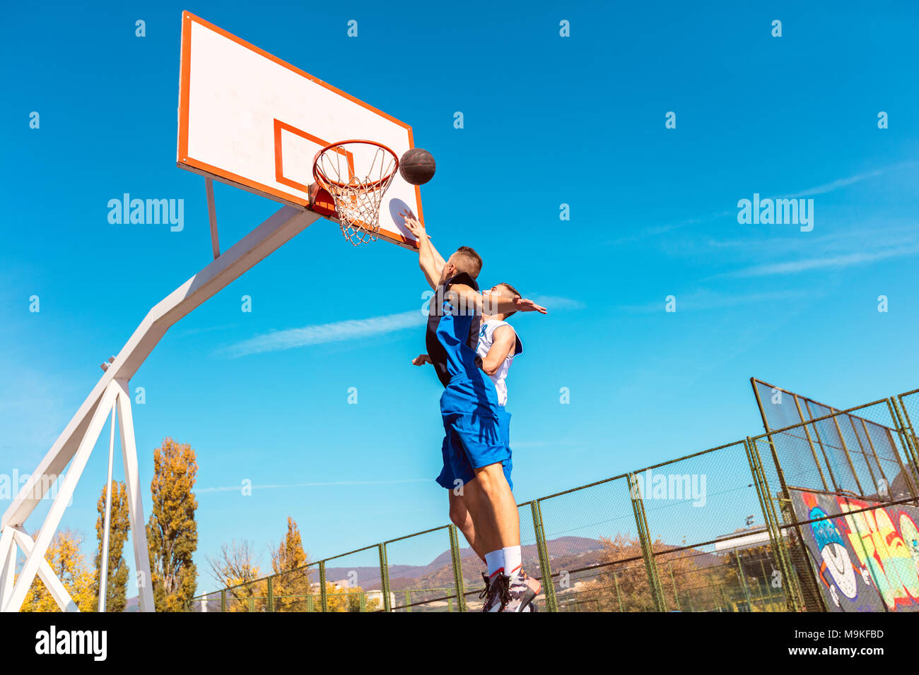 Making slam hi-res stock photography and images - Alamy