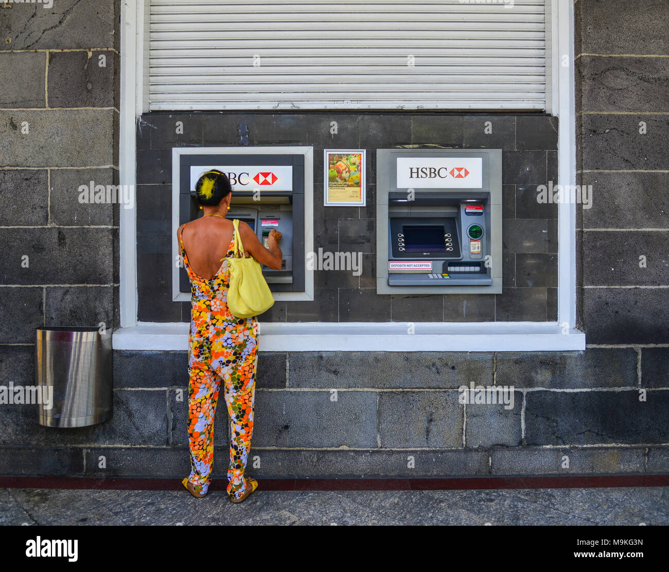 Hsbc Card Stock Photos & Hsbc Card Stock Images - Alamy