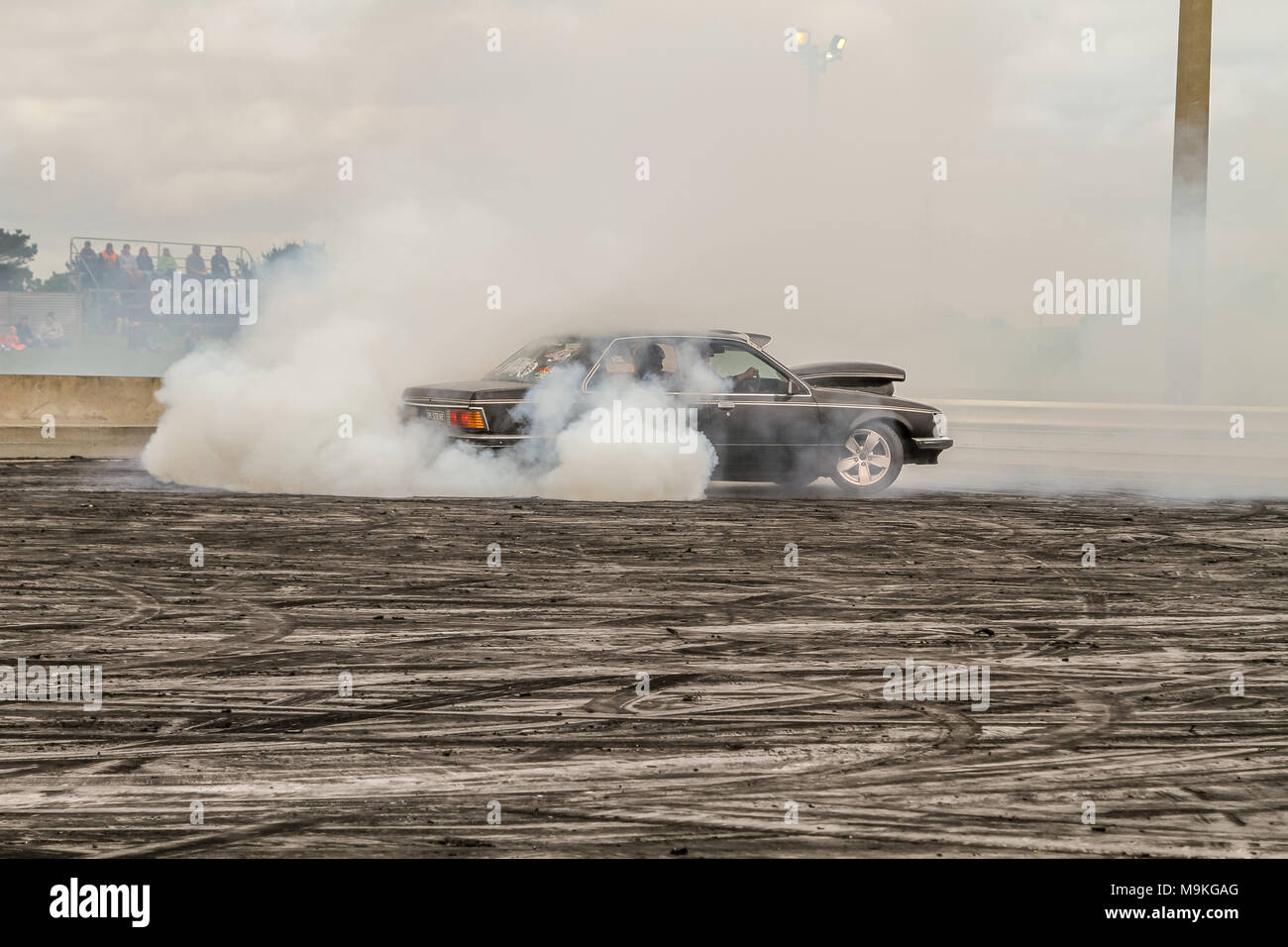 All the tyre frying action from the Burnout Competition from Southcoast ...