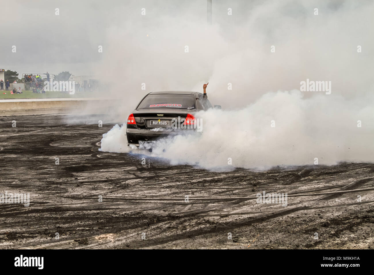 All the tyre frying action from the Burnout Competition from Southcoast ...