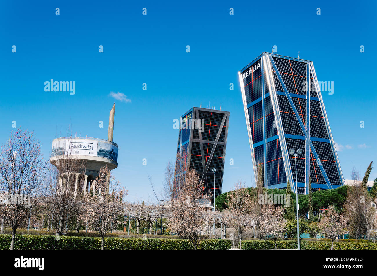 Realia kio tower in madrid hi-res stock photography and images - Alamy