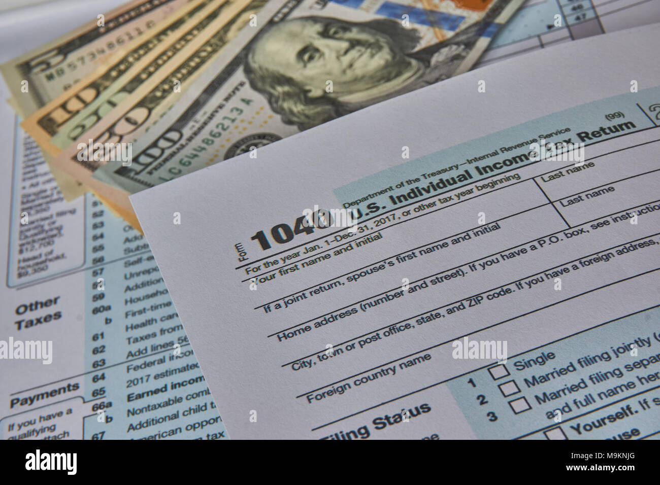 US tax form 1040 Stock Photo - Alamy