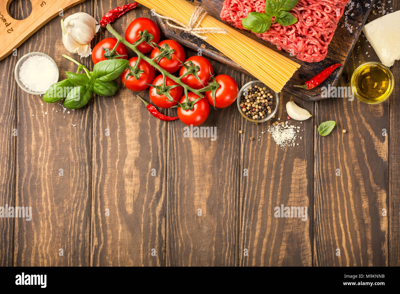 Ingredients for spaghetti Bolognese Stock Photo - Alamy