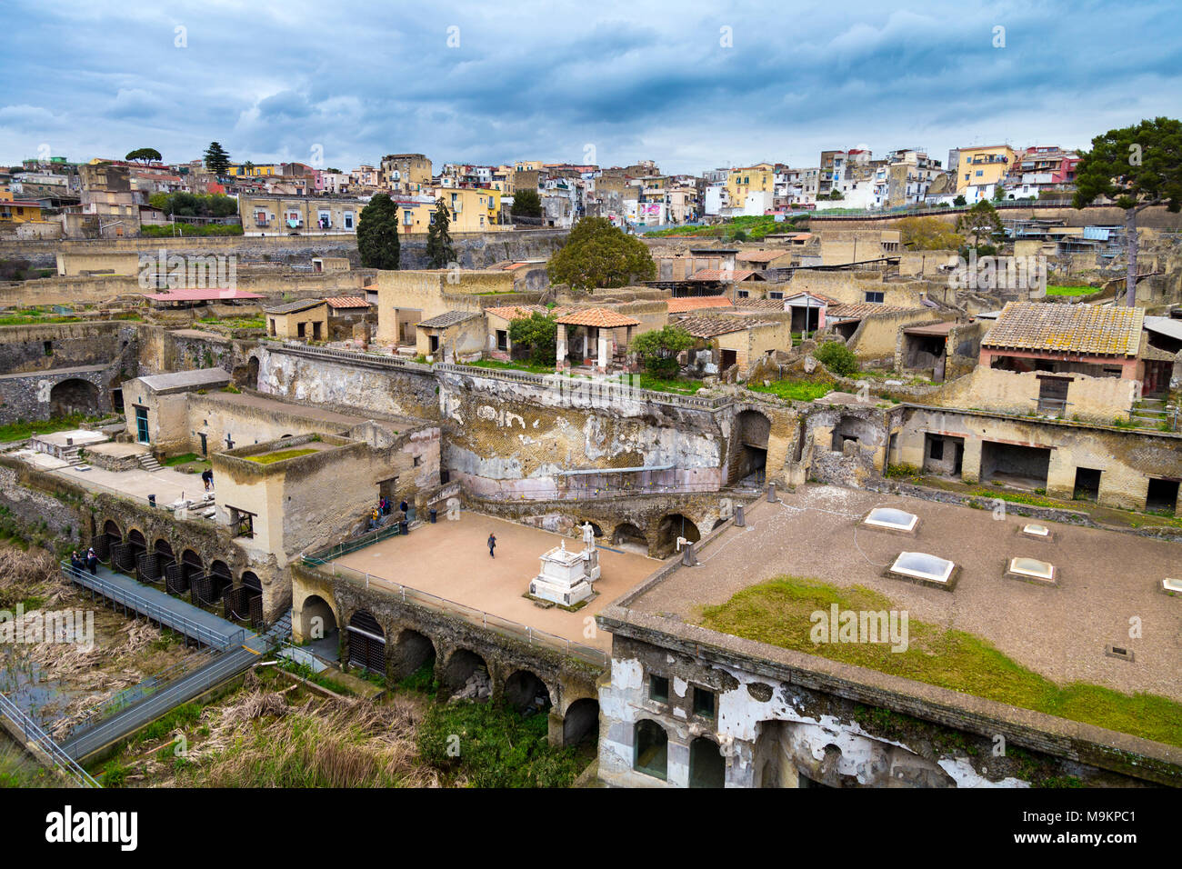 Herculaneum italy vesuvius hi-res stock photography and images - Alamy