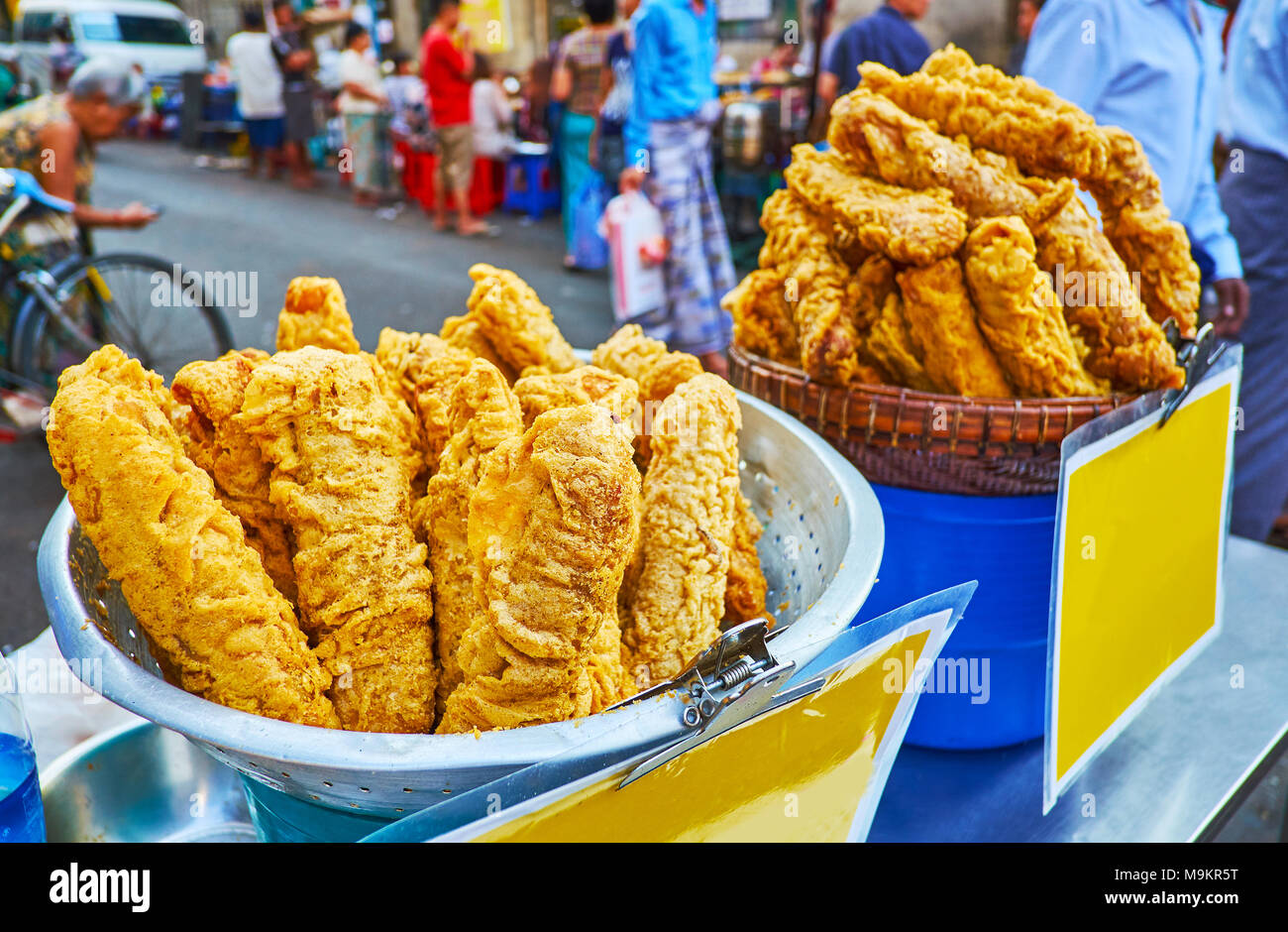 Downtown yangon food hi-res stock photography and images - Alamy