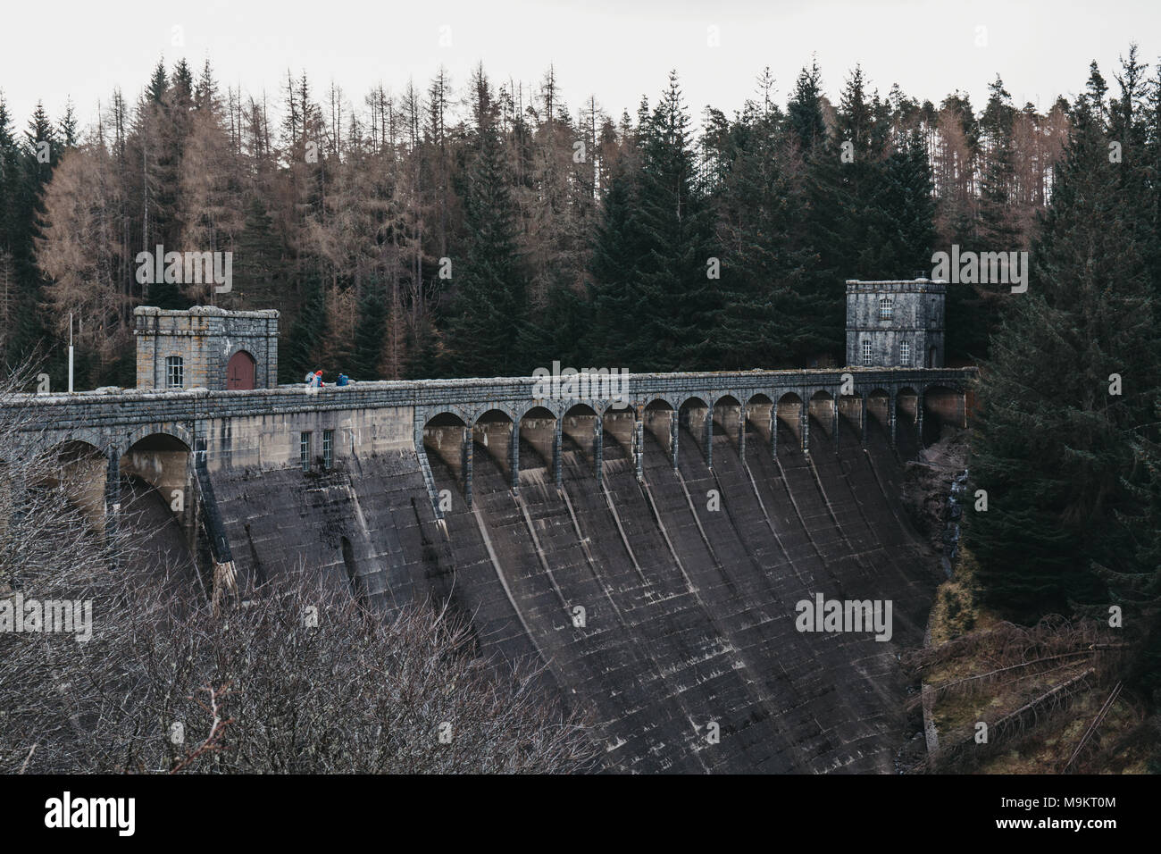 Laggan Dam and Roy bridge on River Spean in Scottish Highlands ...