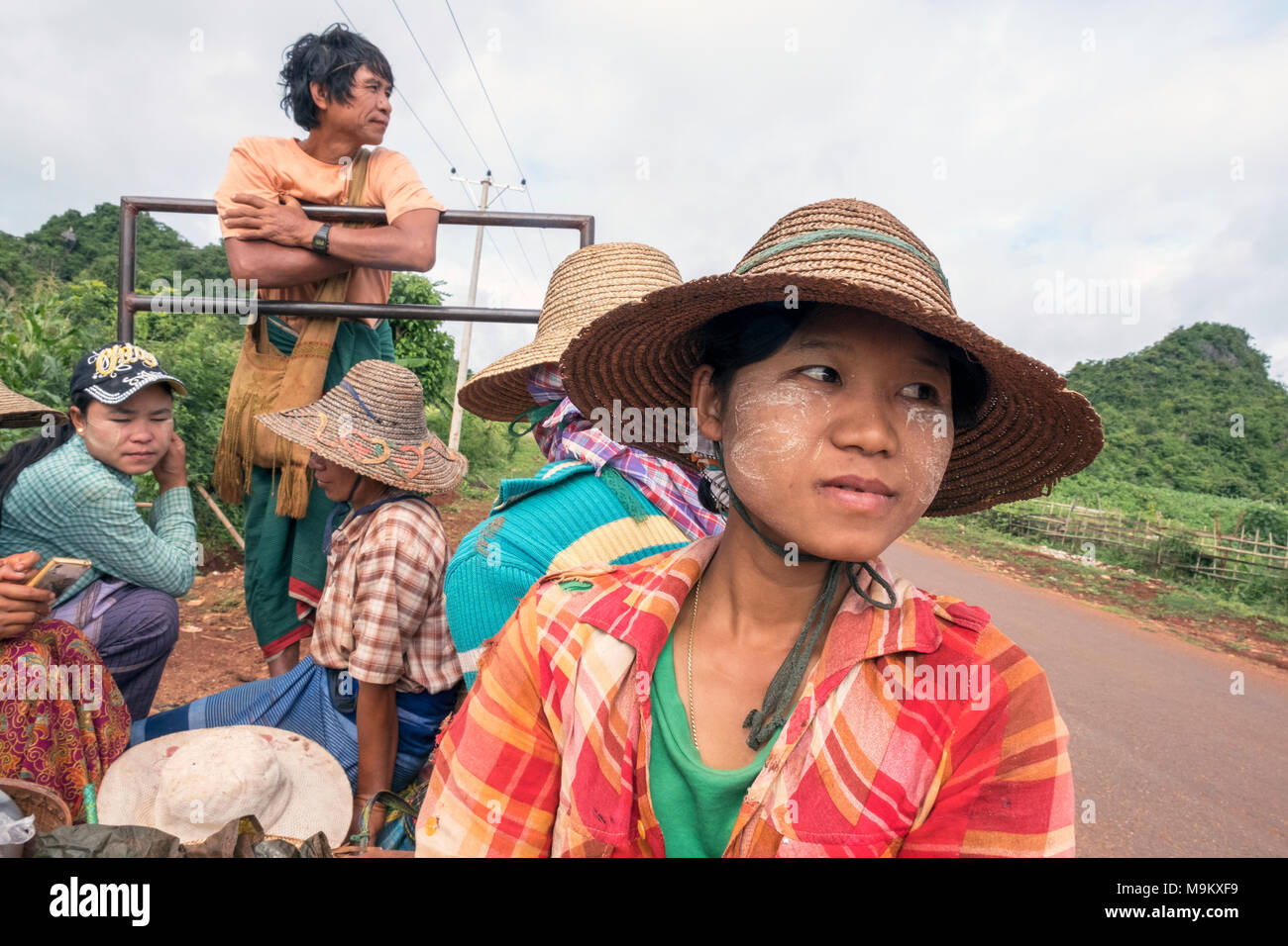 Kayah state hi-res stock photography and images - Alamy