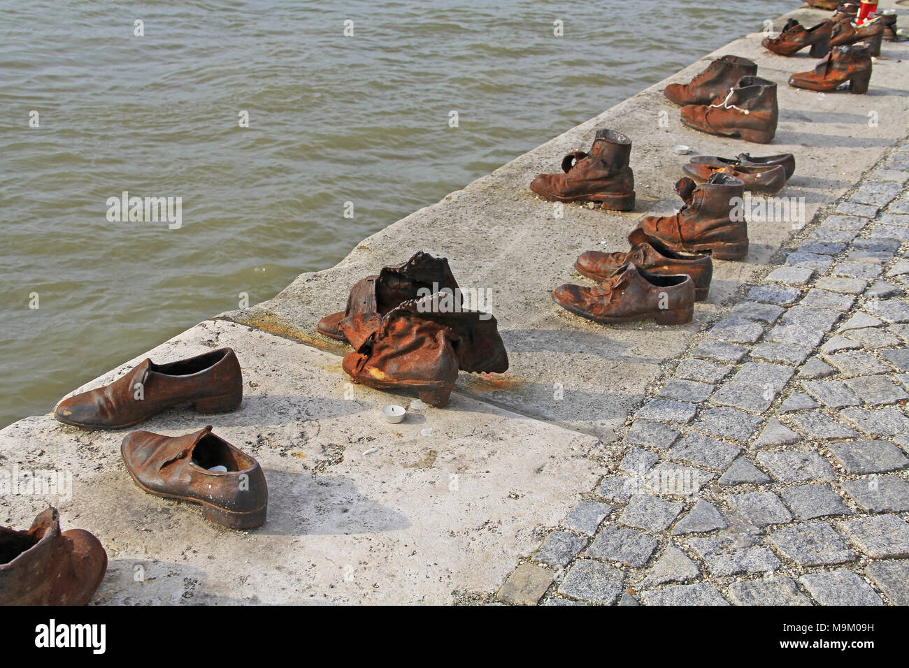 Shoes on danube promenade holocaust hi-res stock photography and images ...