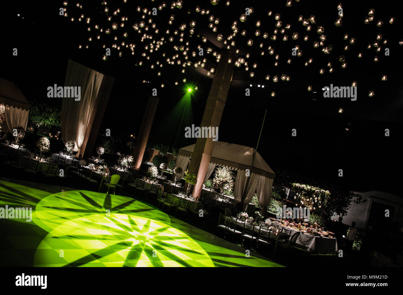 Banquet hall party dance floor hi-res stock photography and images - Alamy
