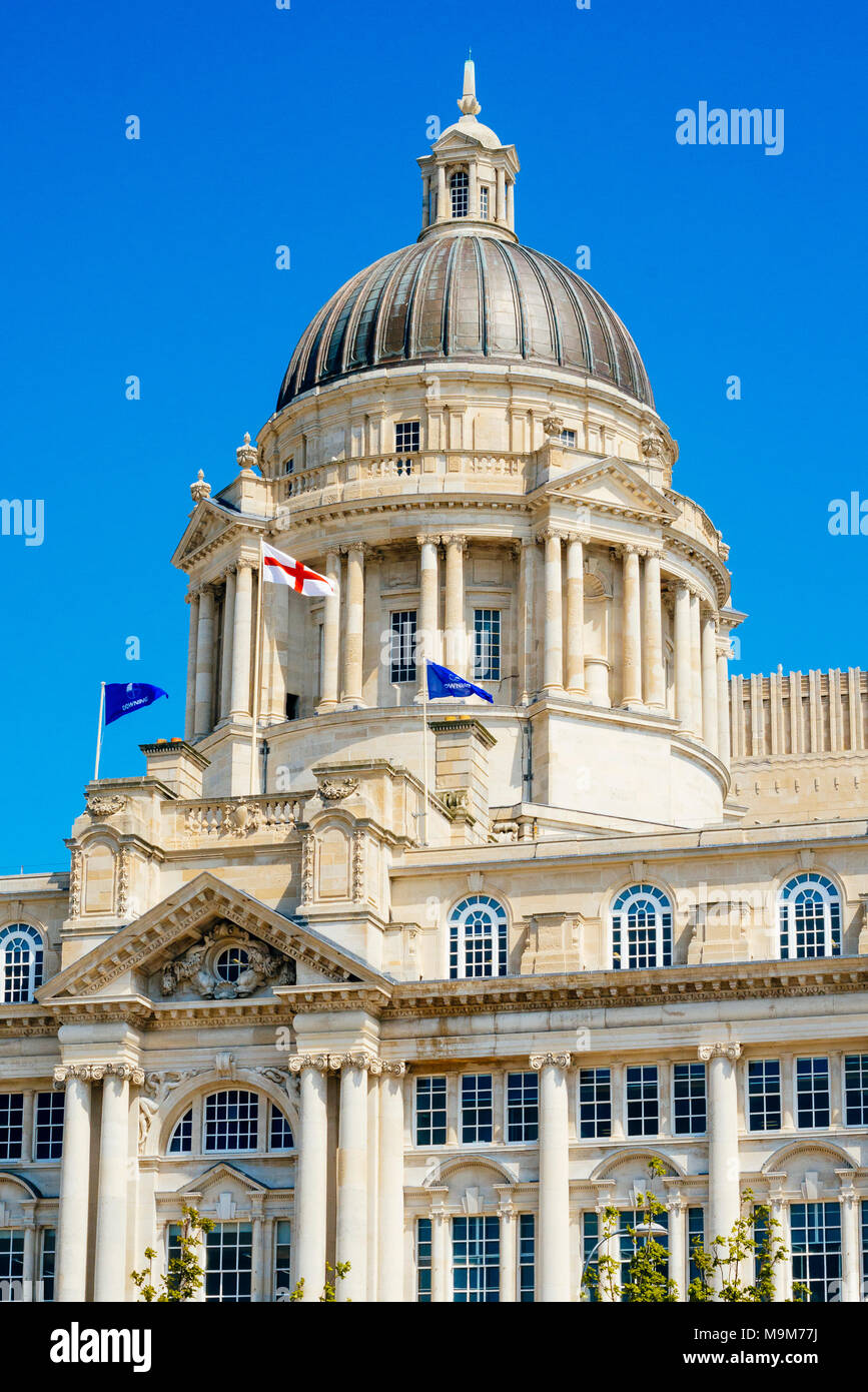 The Port of Liverpool Building, one of the ‘Three Graces’ at Liverpool ...