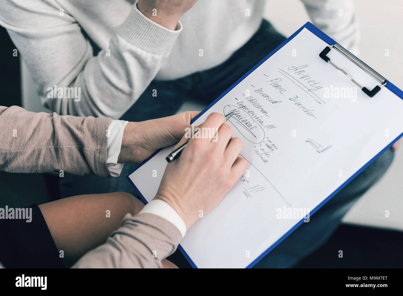 Trying to too explain hi-res stock photography and images - Alamy