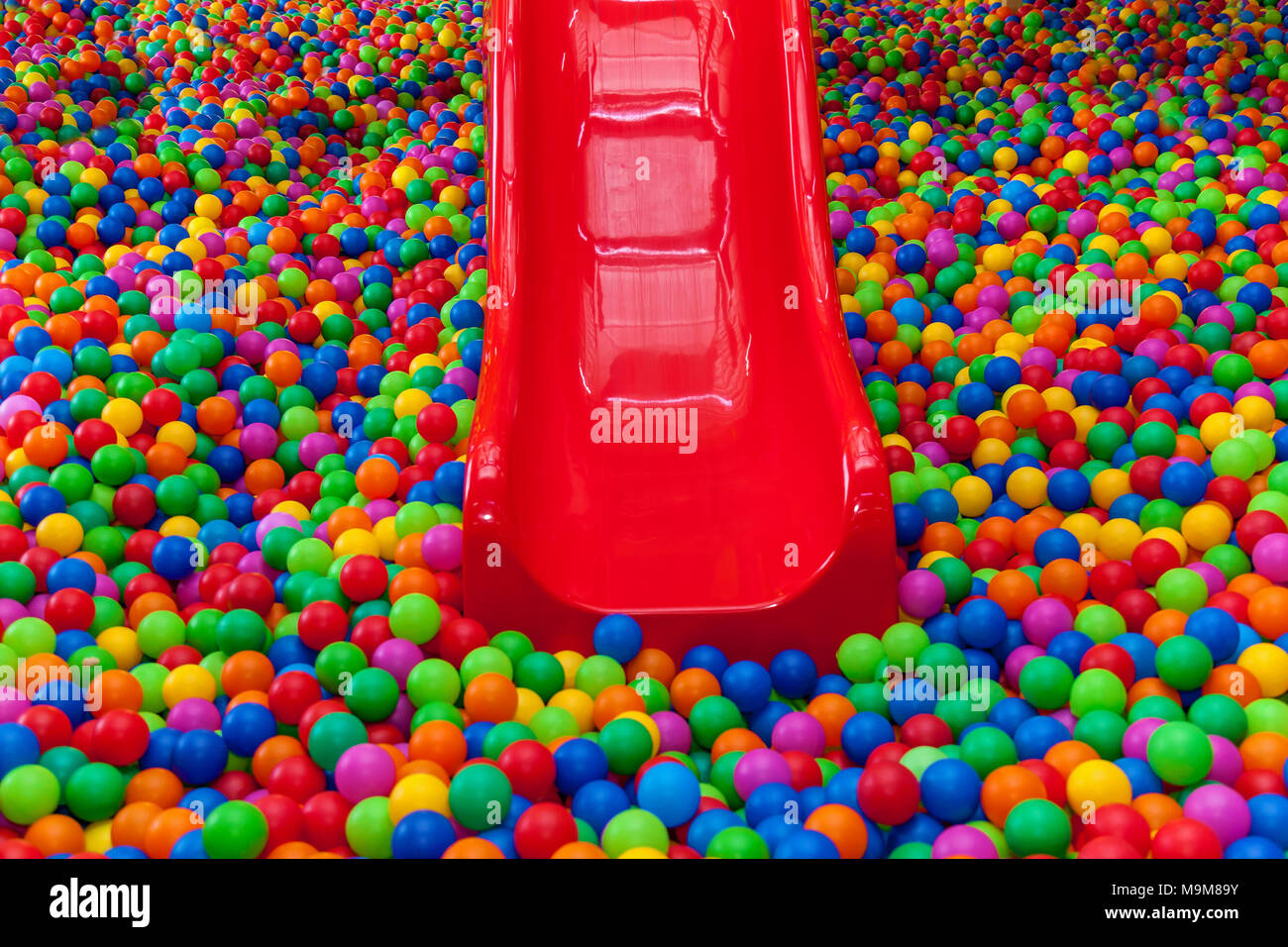 Ball pit hi-res stock photography and images - Alamy