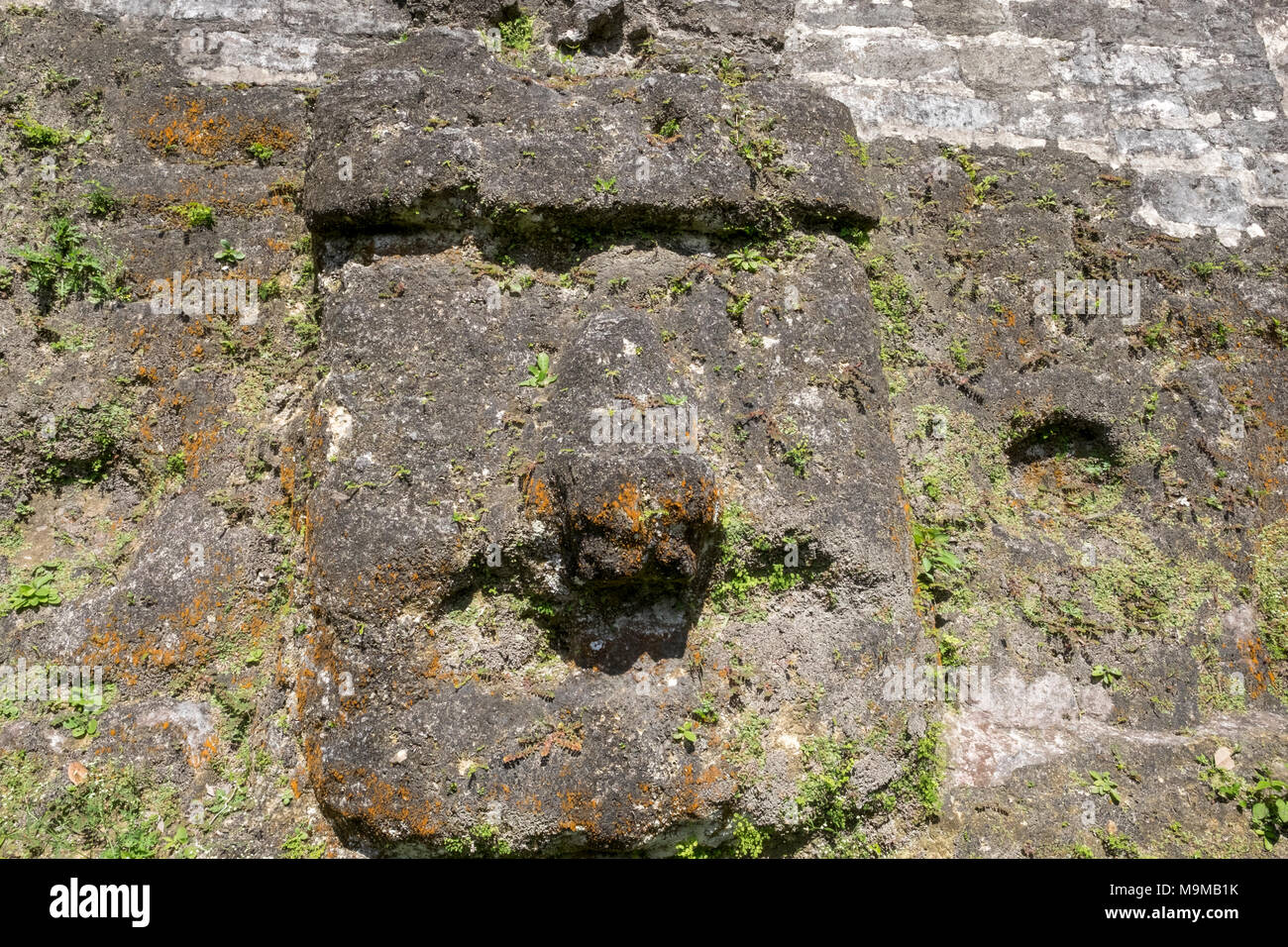 Stone mask hi-res stock photography and images - Alamy