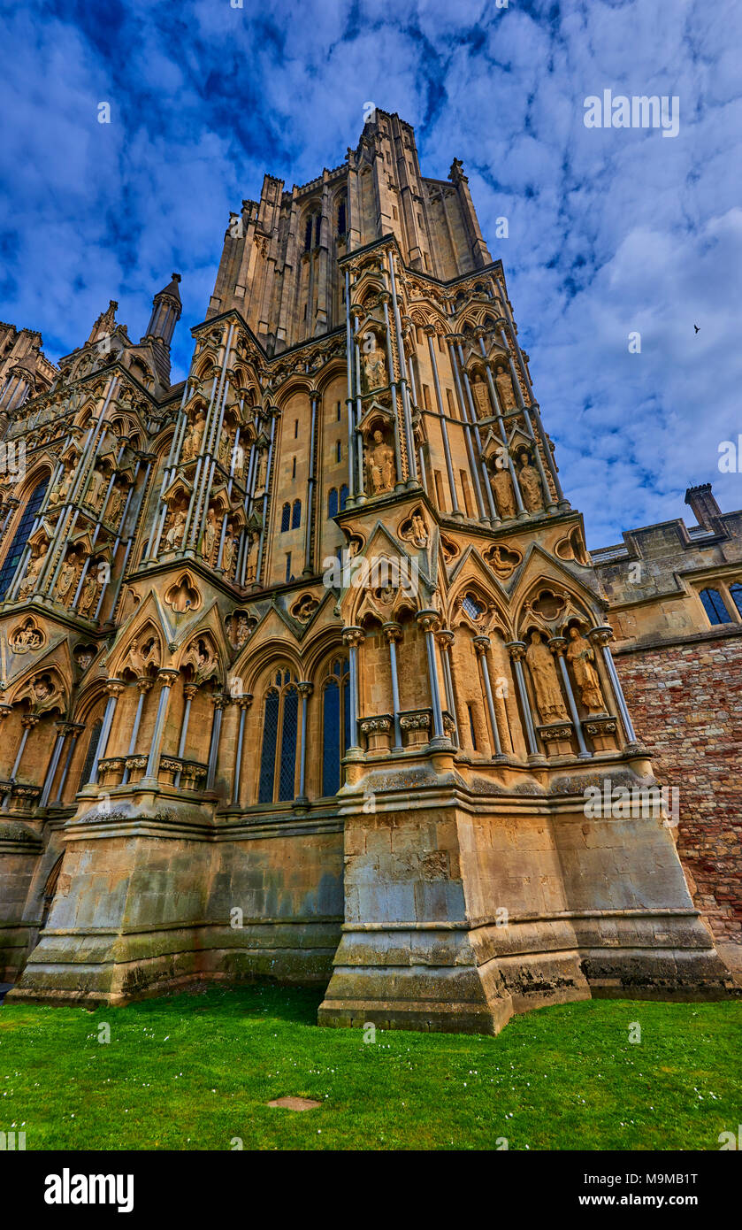 Civil school wells hi-res stock photography and images - Alamy