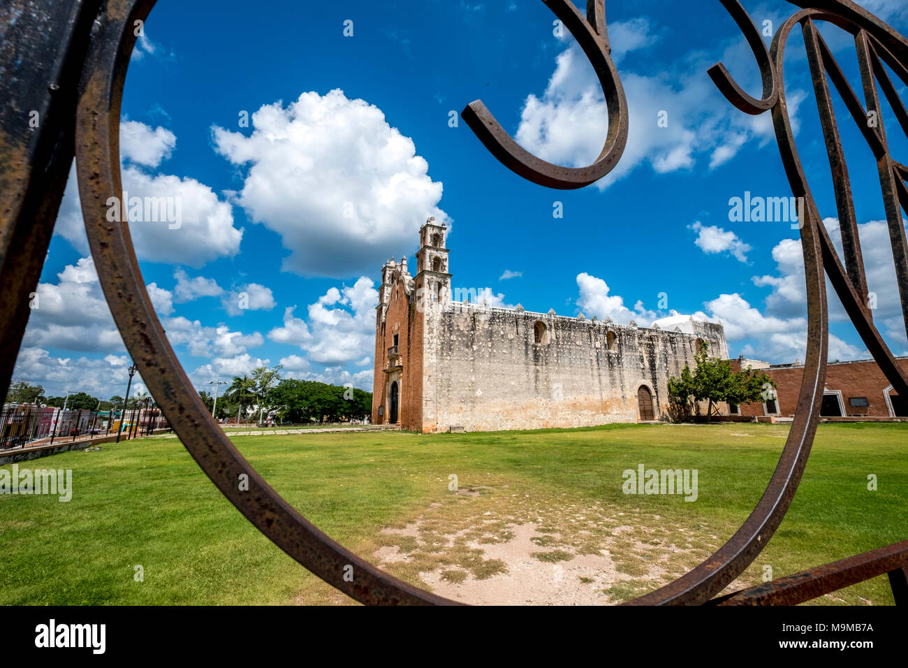 Parroquia de Nuestra Senora de la Asuncion church in the village of ...