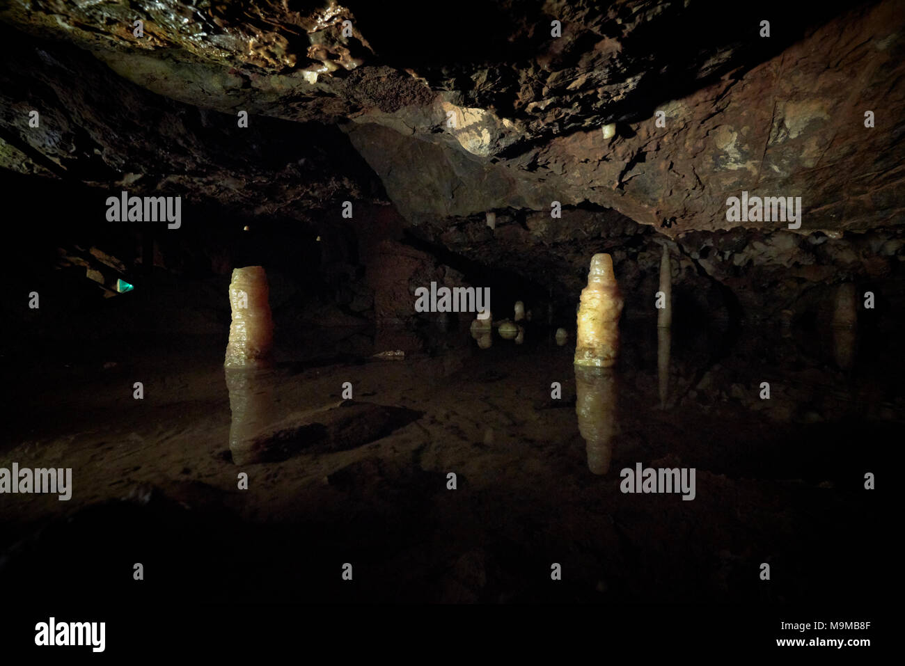 Cheddar gorge cheese caves hi-res stock photography and images - Alamy