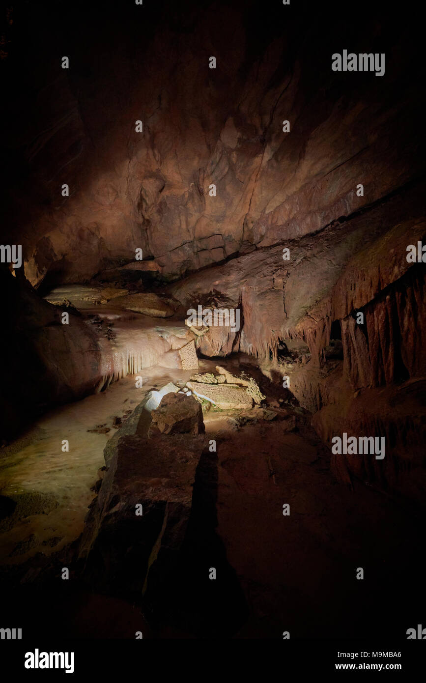 Cheddar gorge cheese caves hi-res stock photography and images - Alamy