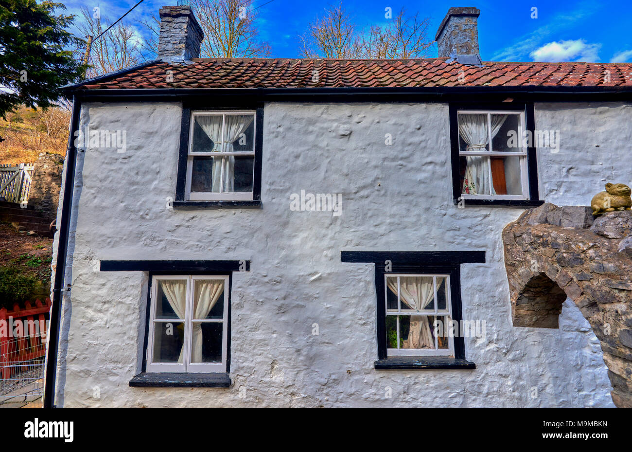 Cheddar man cave hi-res stock photography and images - Alamy