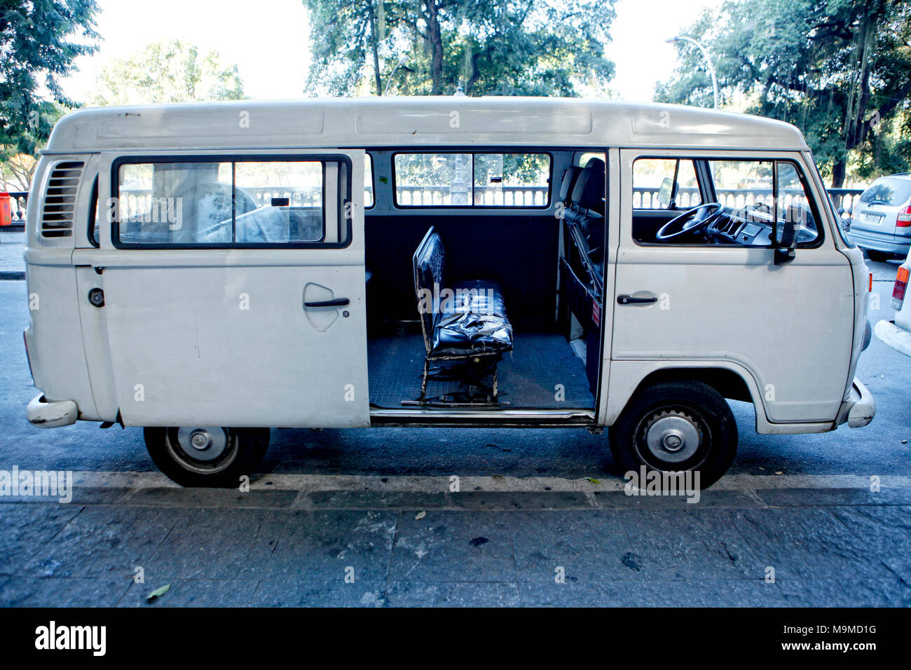 Very crowded bus brazil hi-res stock photography and images - Alamy