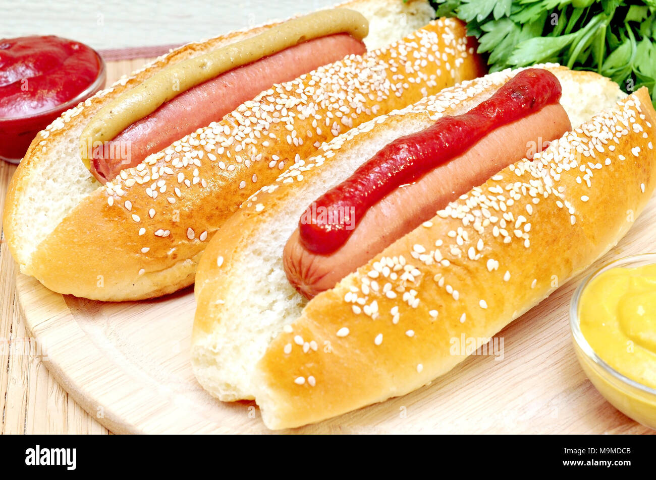 two classic hot dog Stock Photo - Alamy
